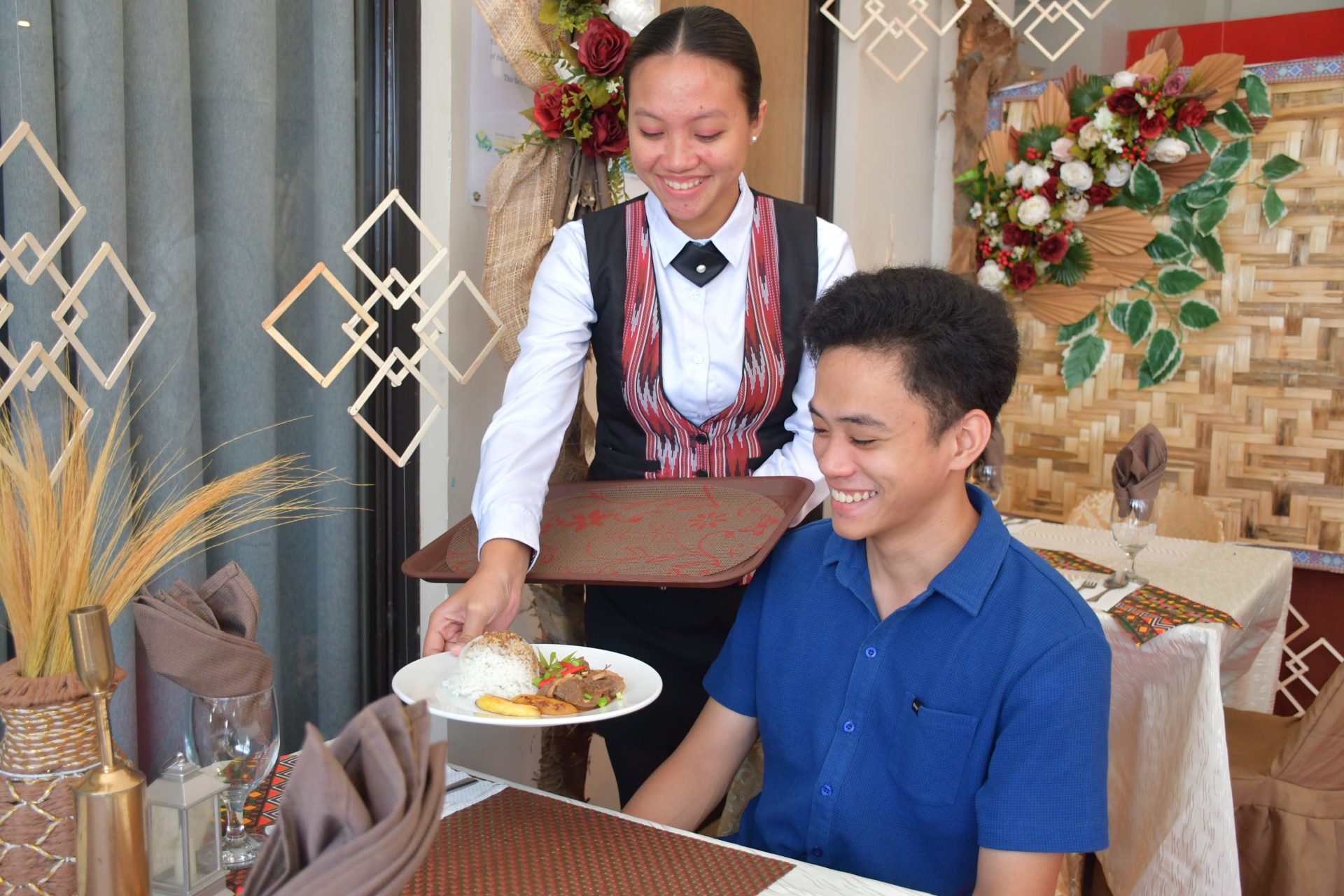 HM Students Gain Real-world Experience in Catering Management